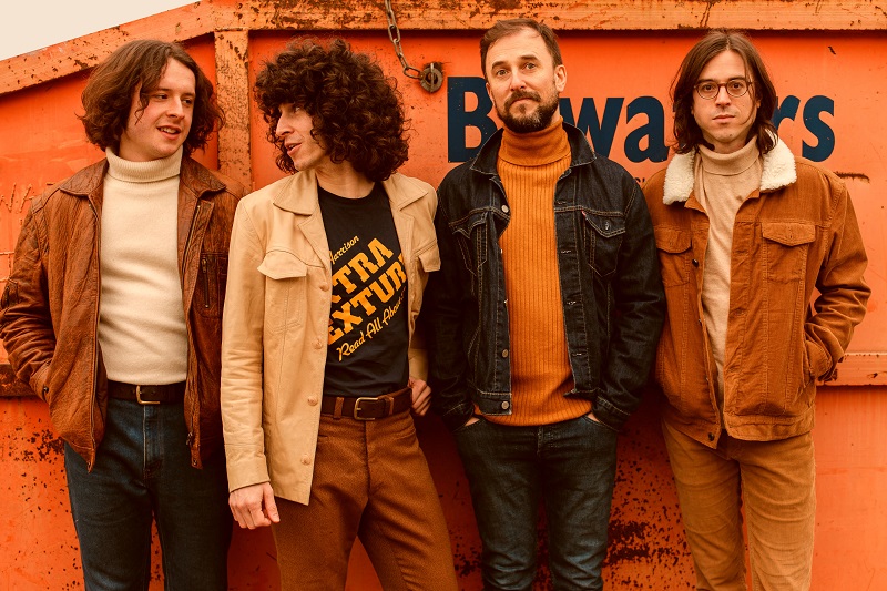 Reme, la elegancia rockera que nos transporta a los setenta - Muzikalia