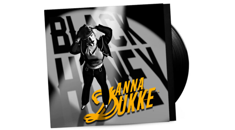La cantante Anna Dukke estrena su disco Black Honey - Muzikalia