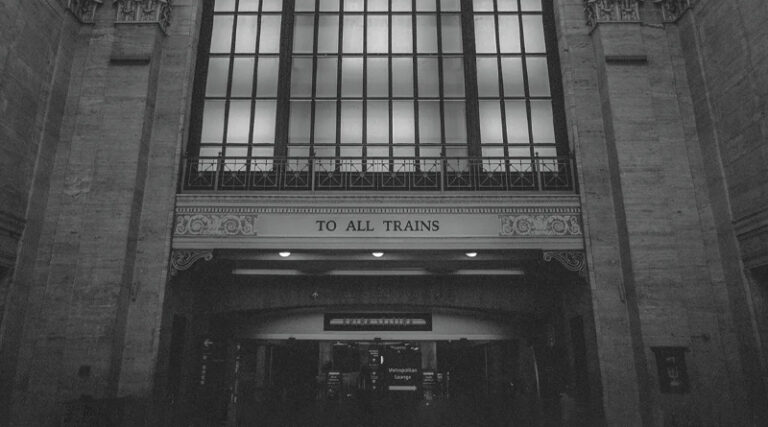 Shellac – To All Trains (Touch & Go) - Muzikalia