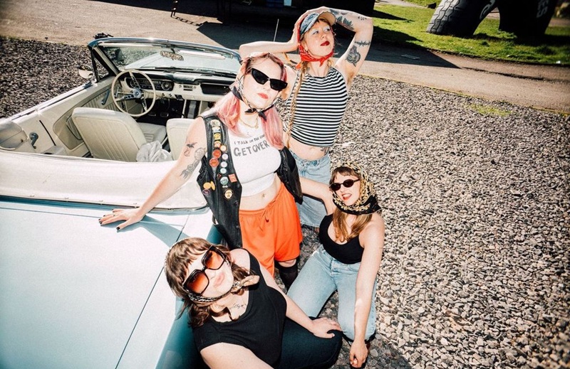 Te presentamos al grupo galés Panic Shack con su nuevo sencillo - Muzikalia