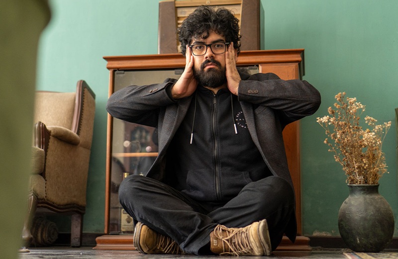 Escucha el primer álbum del peruano Ohmar con H - Muzikalia